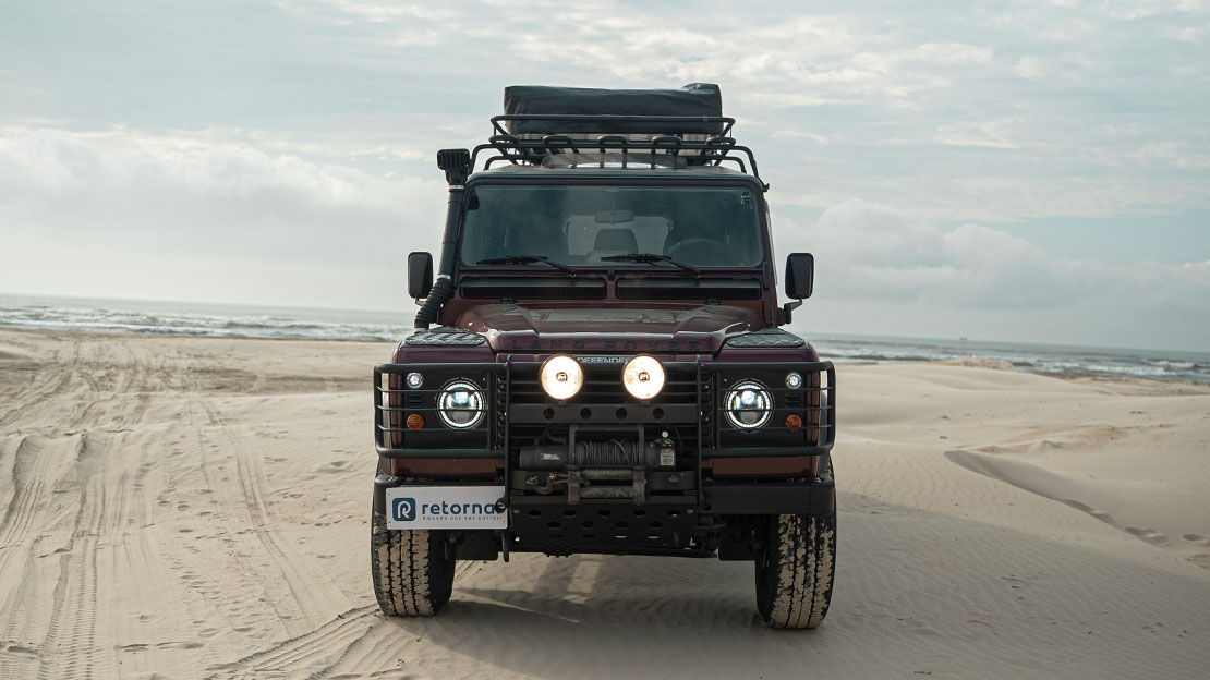 Defender 110. A história do Off-road que conquistou o Brasil - Retornar