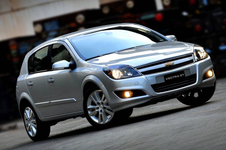 Vectra - Relembre as principais versões