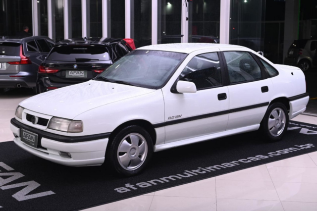 Vectra - Relembre as principais versões