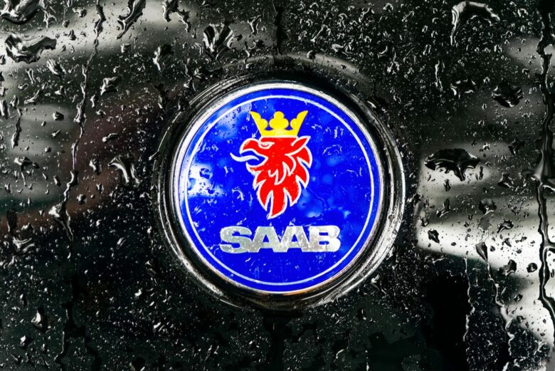 Carros da SAAB: Uma História de Inovação e Robustez - Retornar ...