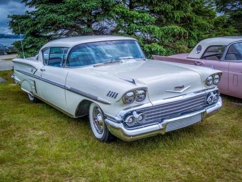 Chevrolet Impala: Uma Jornada de Elegância e Potência - Retornar ...